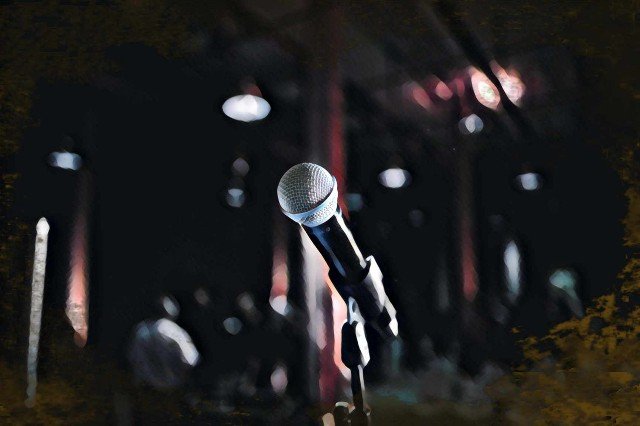 9 Pro Tips for Recording Rap Vocals